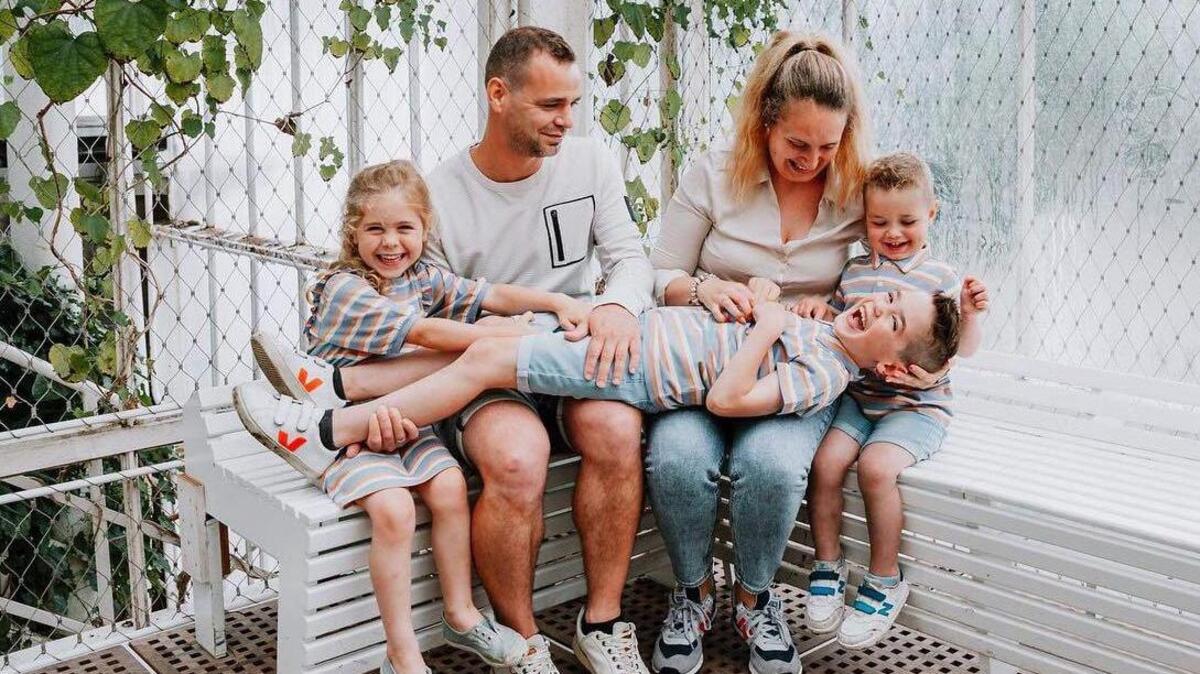 Broertjes Milan (9) en Mauro (4) kregen vlak na elkaar te horen dat ze ongeneeslijk ziek zijn ...